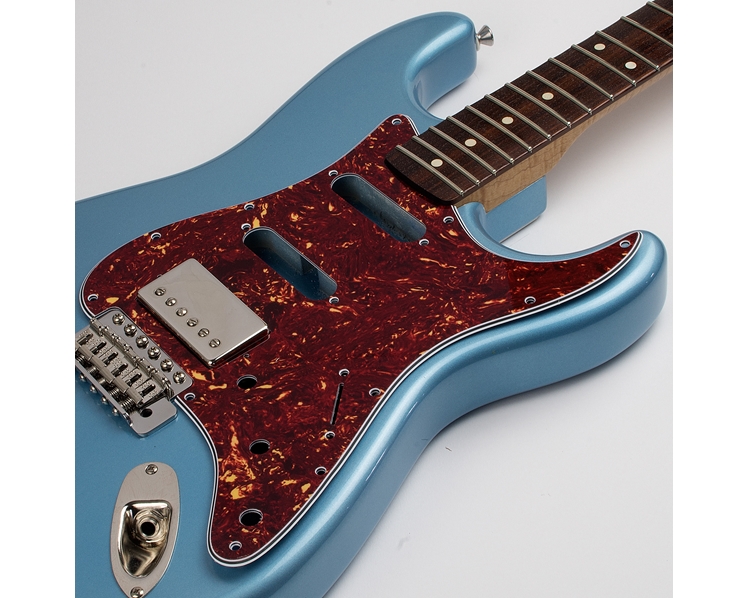 S Type '64 HSS Red Tortoise Pickguard :: Charles Guitars