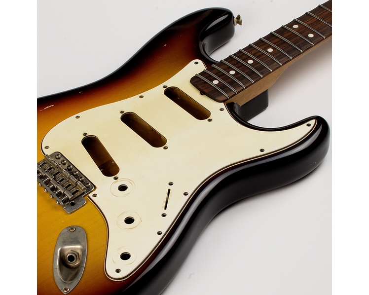 Vintage Relic Aged '62 Wide Bevel Parchment Pickguard :: Charles Guitars